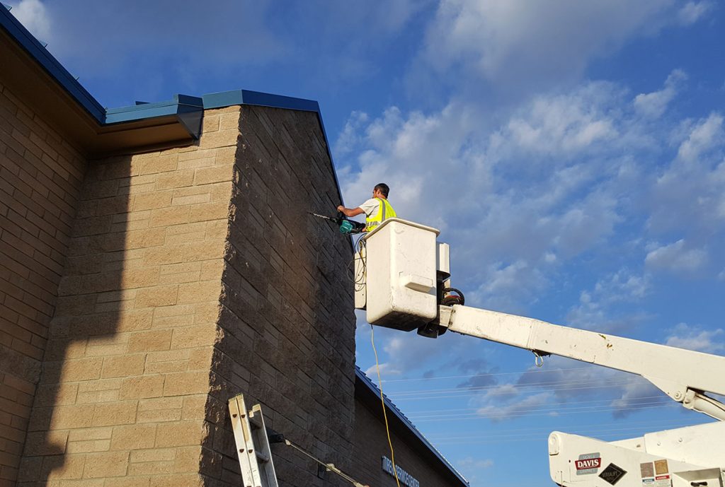 outdoor-sign-installation - Davis Signs & Graphics